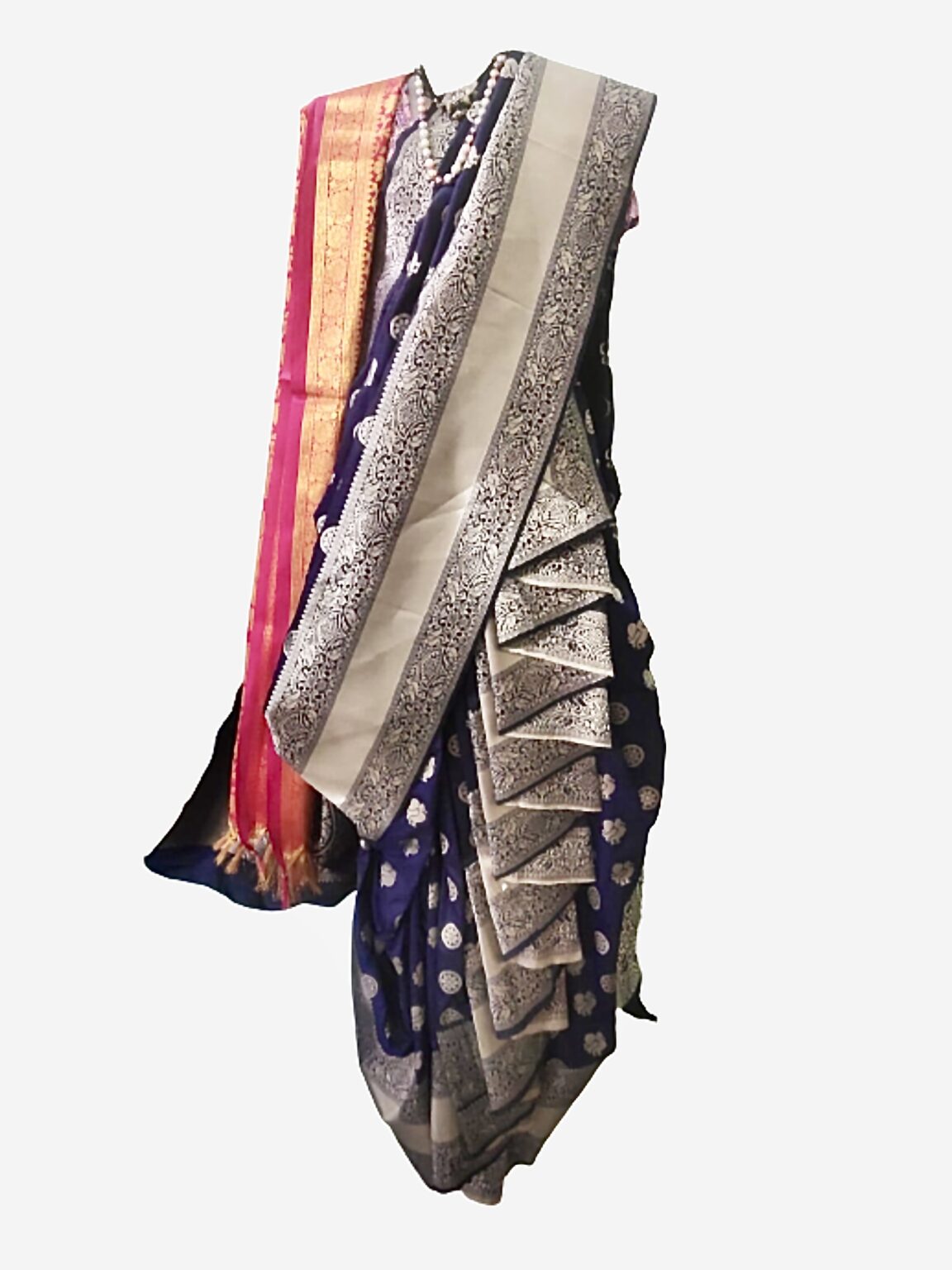 Stitched Nauvari saree in Peshwai style - Peshwai Nauwar